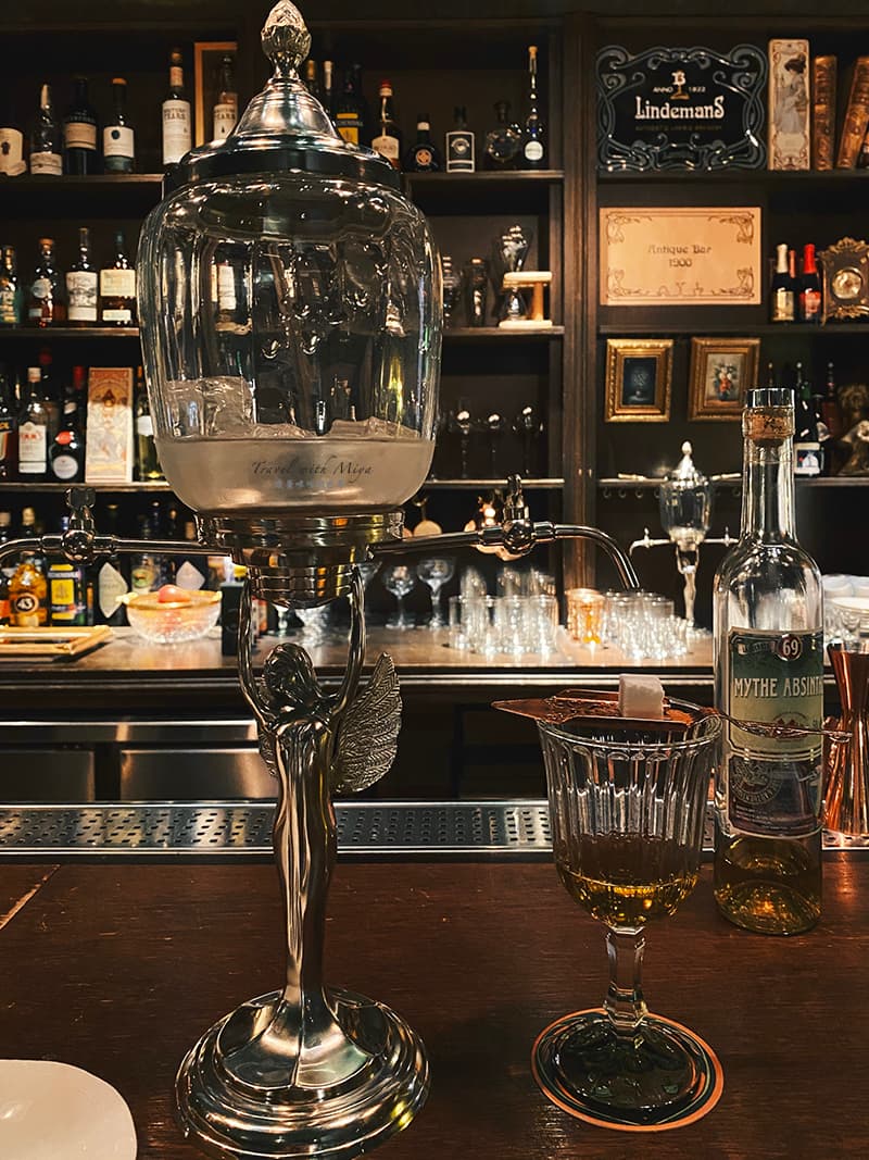 Antique Bar 1900：隱身大稻埕古董酒吧，穿越到19世紀歐洲美好年代 - Travel with Miya 跟著咪呀遊世界