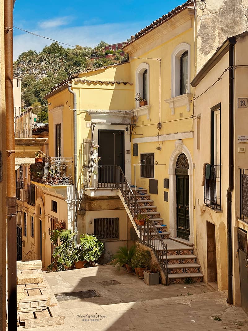 【西西里島】Modica莫迪卡-巴洛克小鎮：住宿、交通、景點、美食地圖 - Travel with Miya 跟著咪呀遊世界